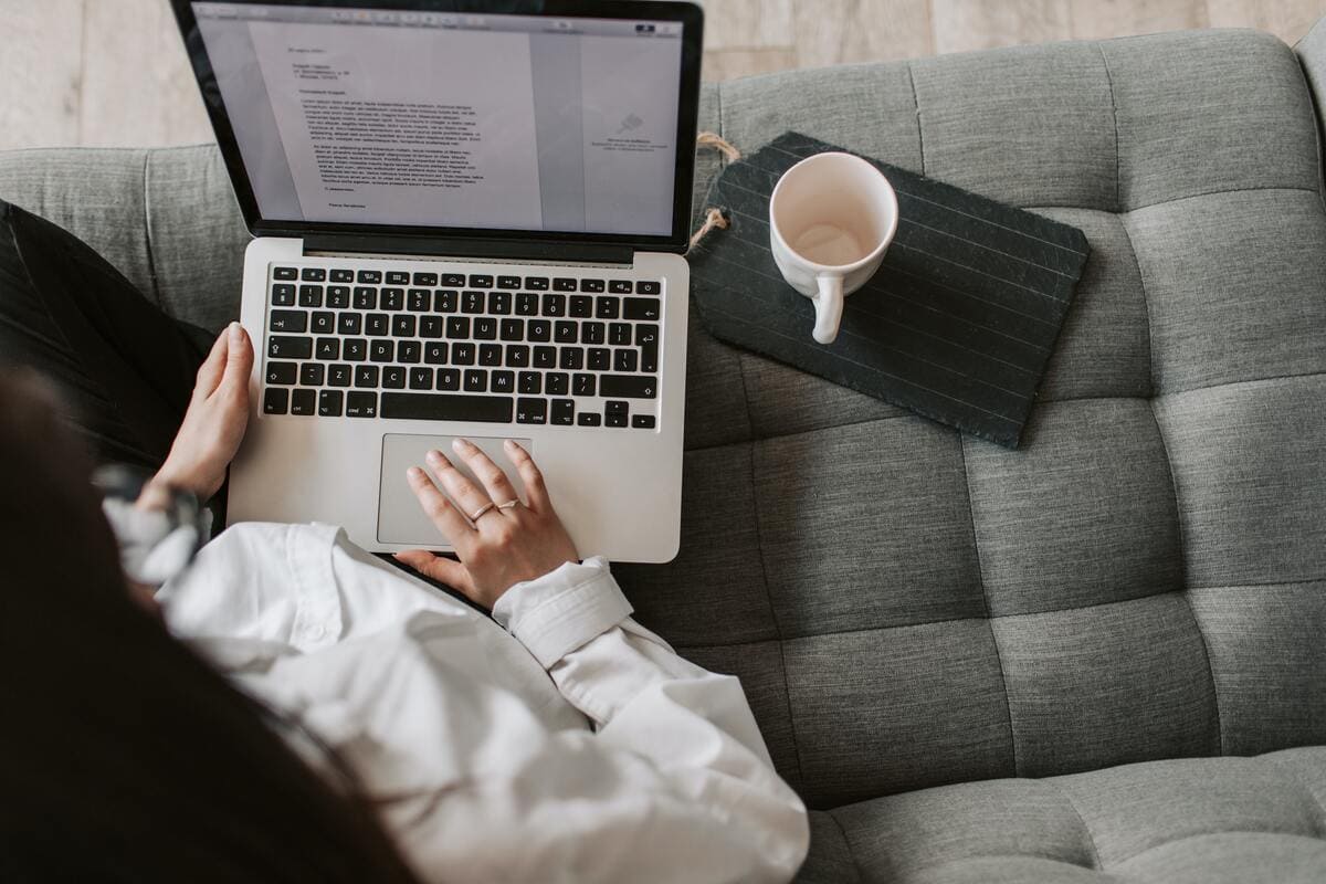Relecteur-Correcteur Freelance - Talent Essentiel pour vos Projets